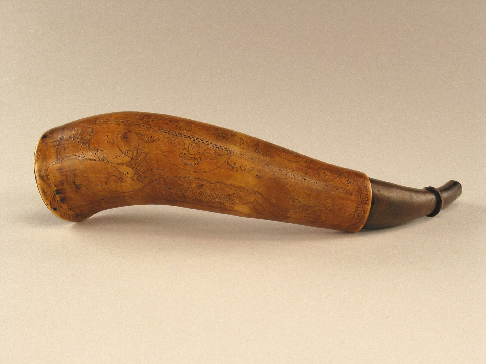 Exploring Engraved Powder Horns - Historic Deerfield